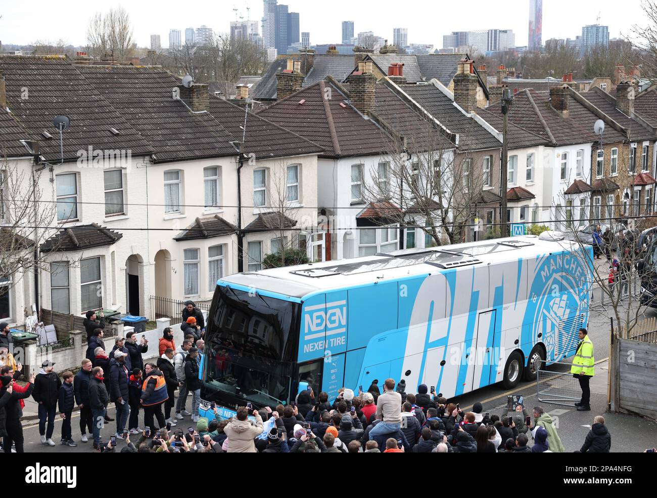 The england team bus arrives hi-res stock photography and images - Alamy
