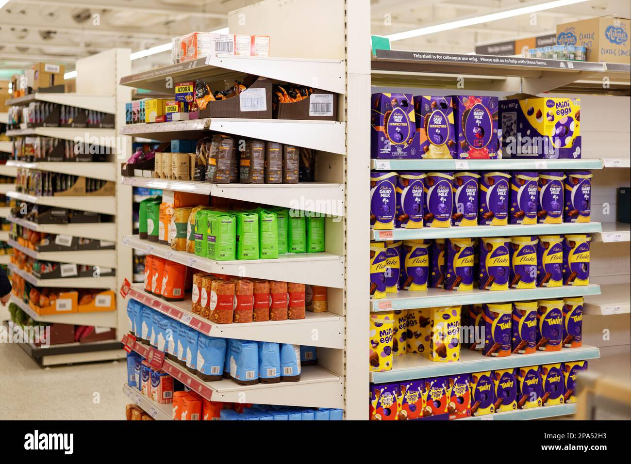 Supermarket shelves in UK Stock Photo - Alamy