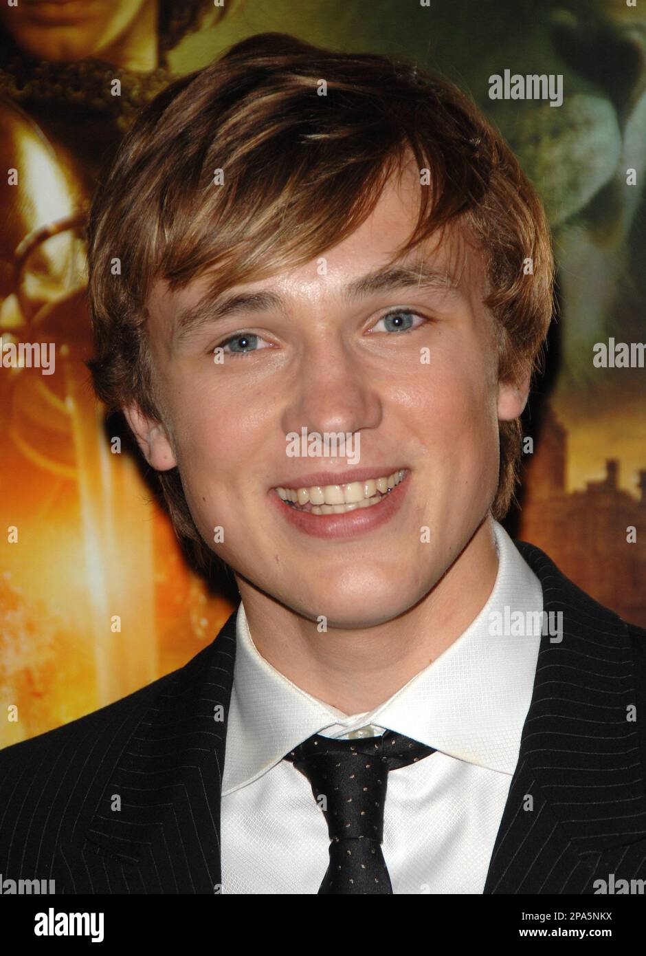 Actor William Moseley arrives at the world premiere of "The Chronicles ...