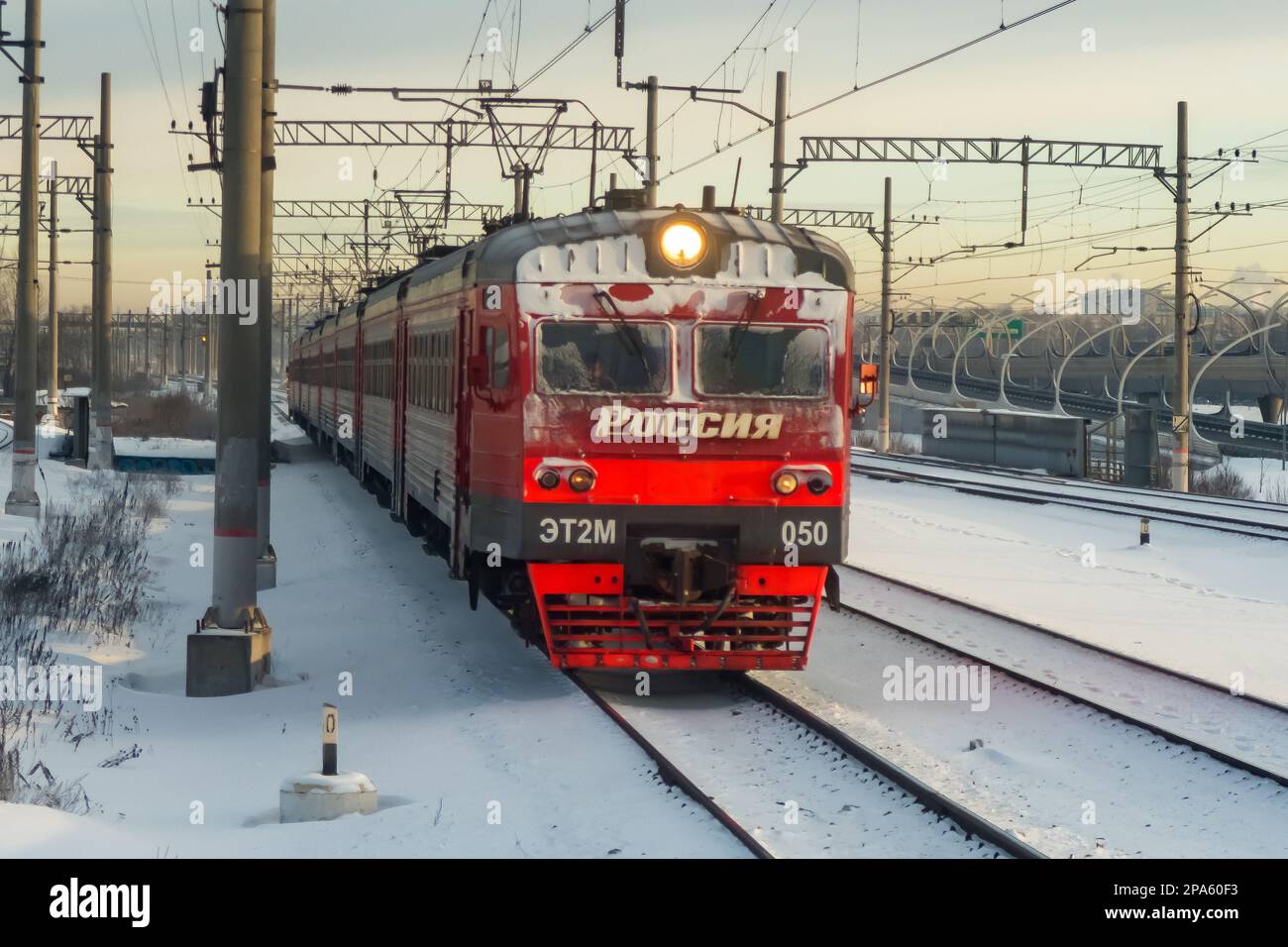 Commuter transport engine hi-res stock photography and images - Alamy