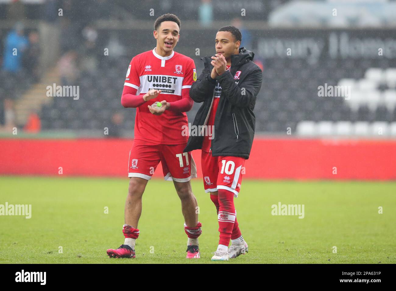 Cameron archer aaron ramsey hi-res stock photography and images - Alamy