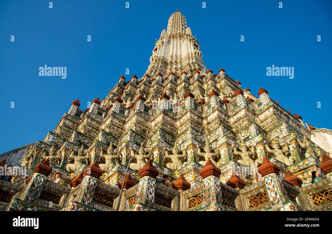 Temple of Dawn, is a stunning riverside temple in Bangkok. Its iconic ...