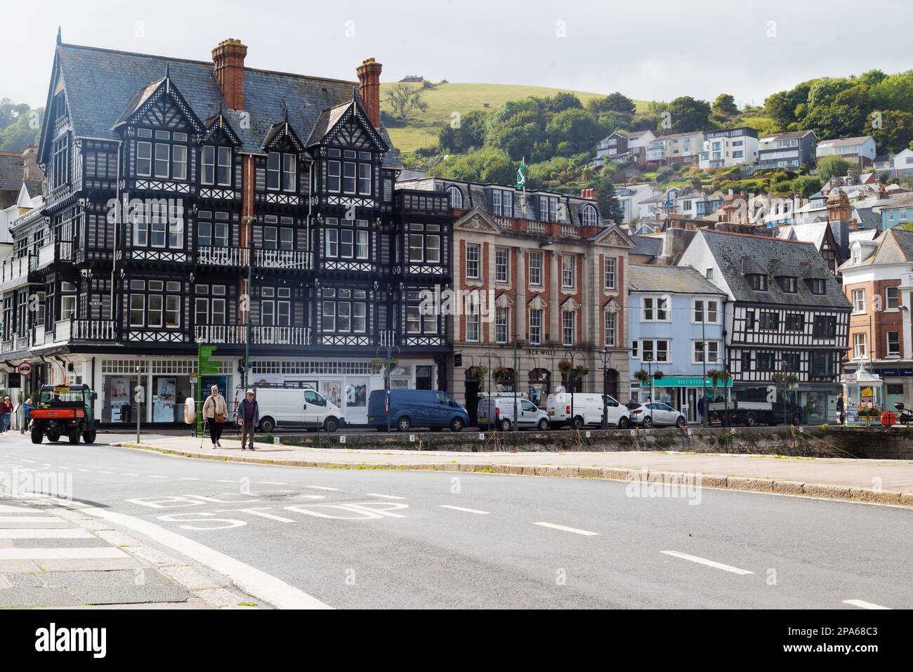 Beautiful shores of river Dart. Dartmouth, Devon, UK. 26.09.2022 Stock ...