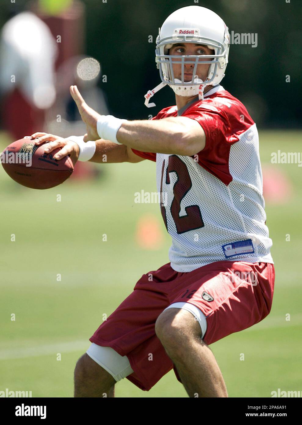 Arizona Cardinals rookie quarterback Anthony Morelli looks to throw ...
