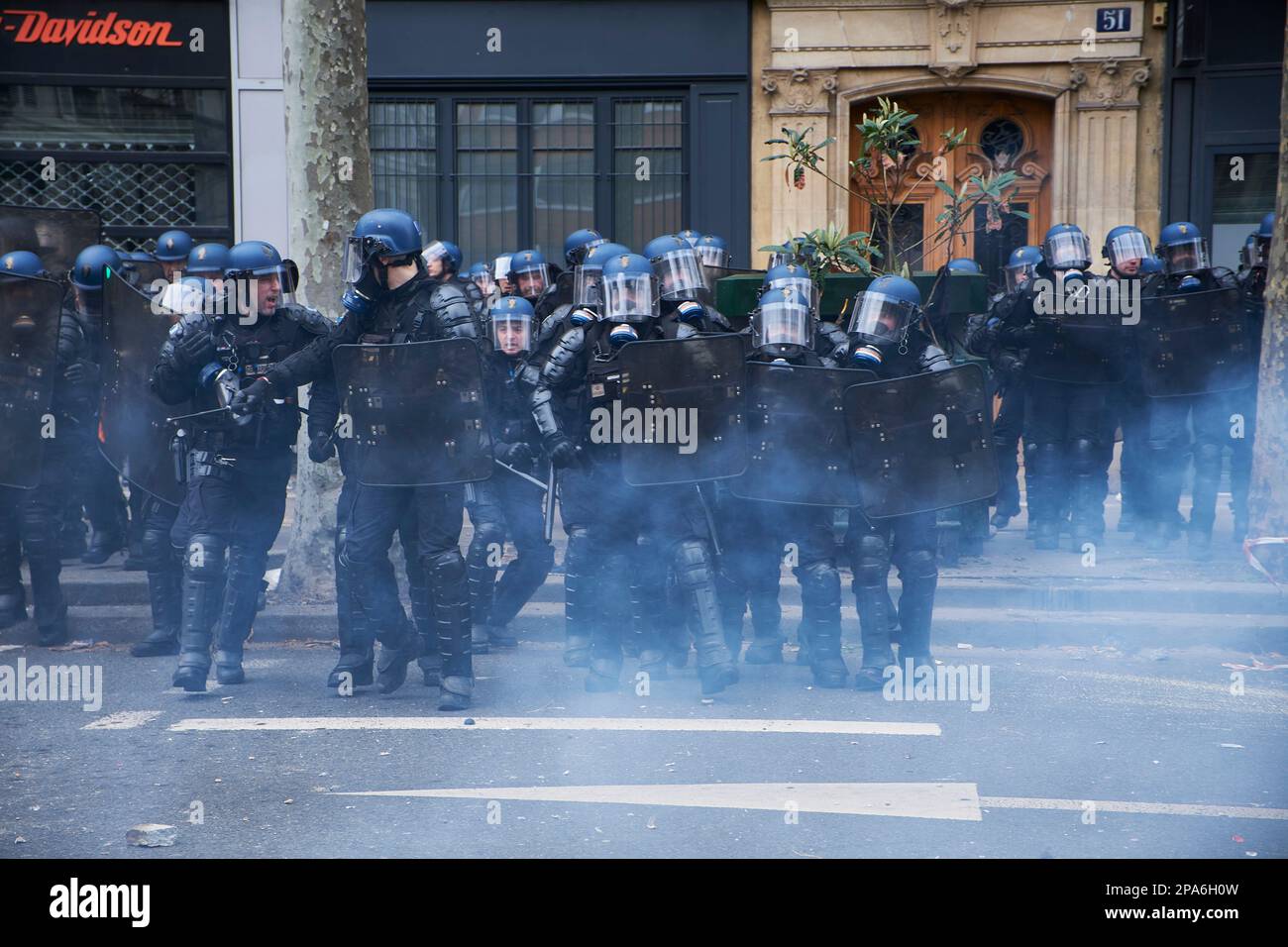Paris, Ile de France, FRANCE. 11th Mar, 2023. French riot police charge ...