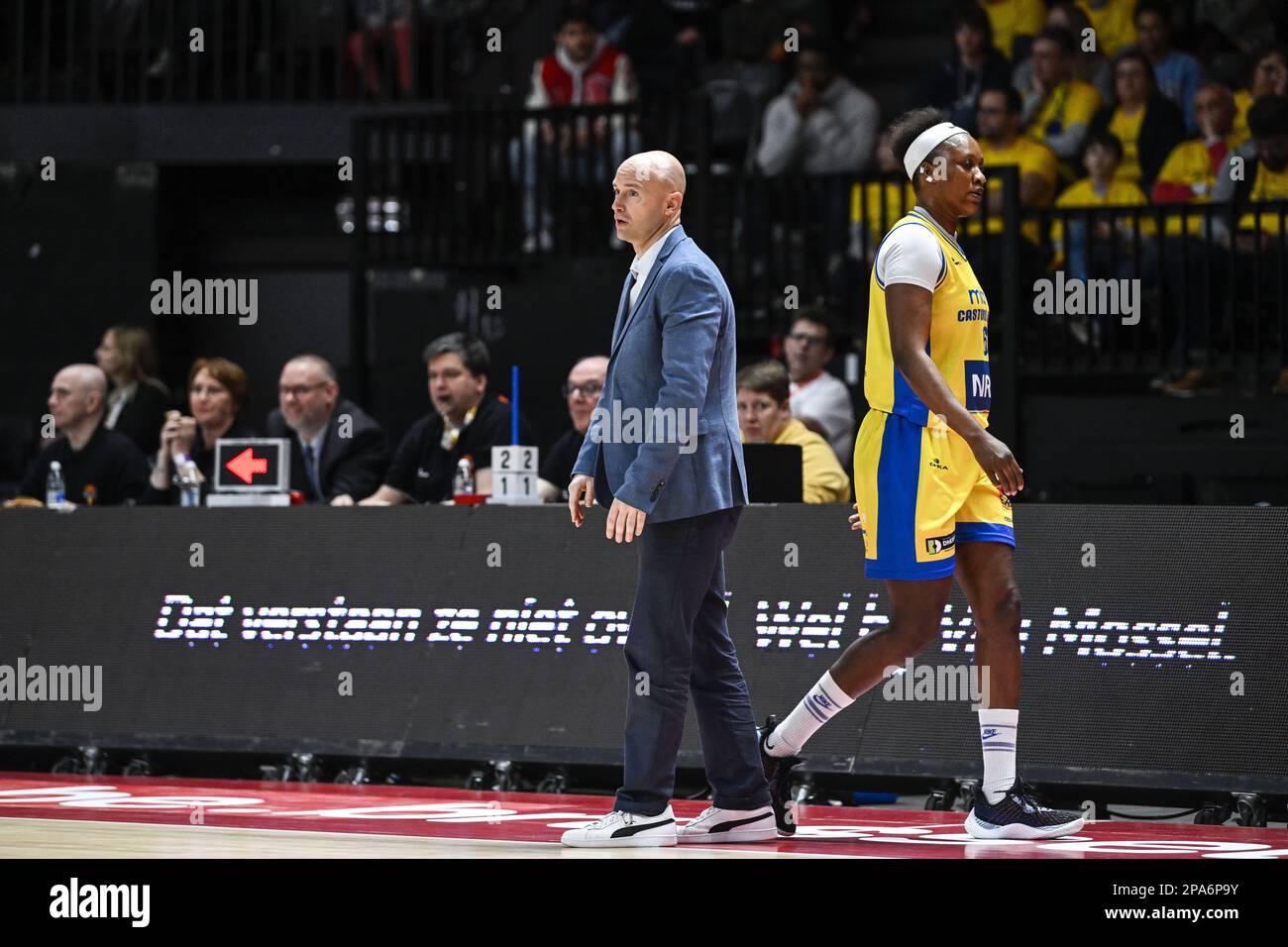 Castors' head coach Frederic Dusart pictured during a basketball match ...
