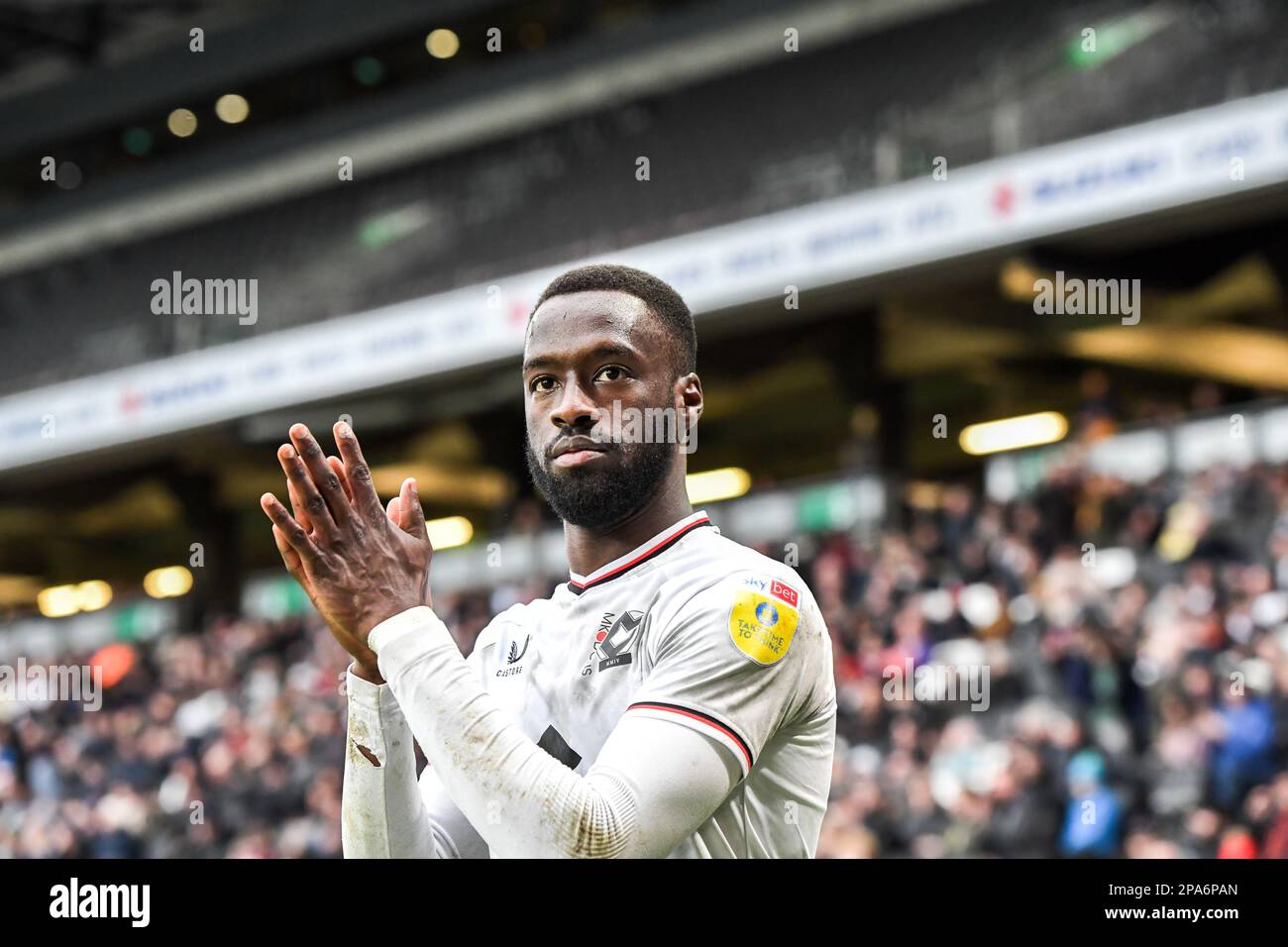 Mohamed eisa mk dons hi-res stock photography and images - Alamy