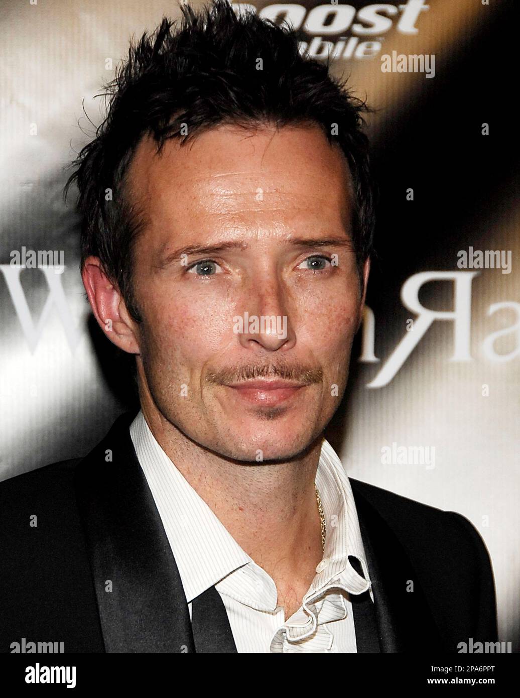 **FILE** In this October 2006 file photo, singer Scott Weiland of the ...