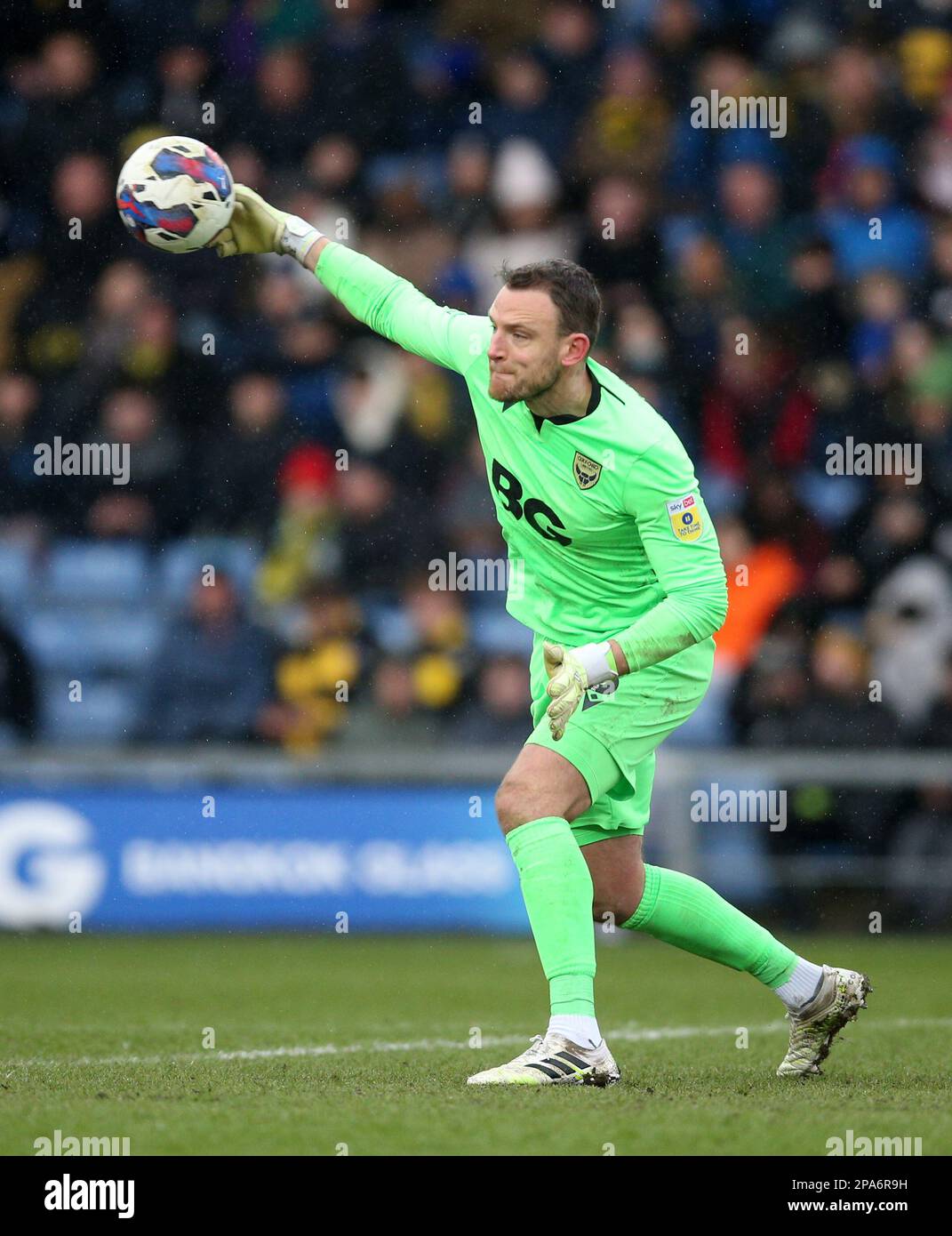 Oxford United goalkeeper Simon Eastwood during the Sky Bet League One ...