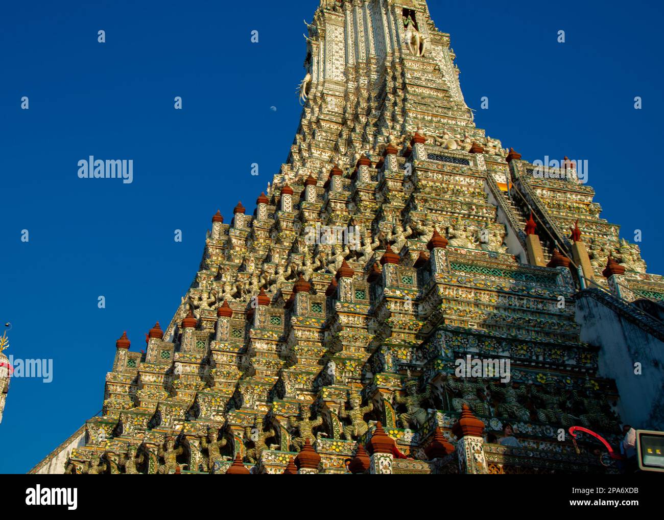 Temple of Dawn, is a stunning riverside temple in Bangkok. Its iconic ...