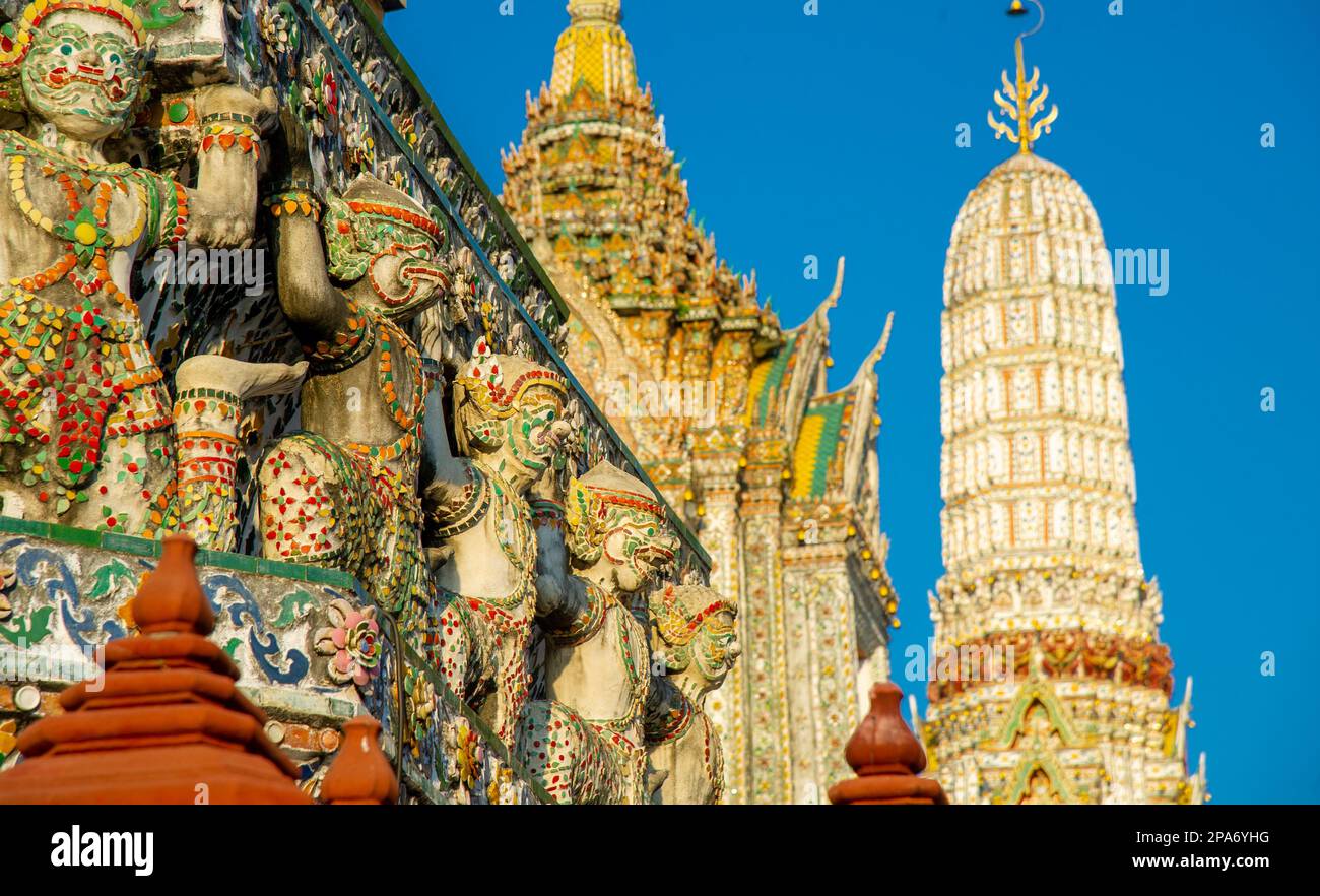 Temple of Dawn, is a stunning riverside temple in Bangkok. Its iconic ...