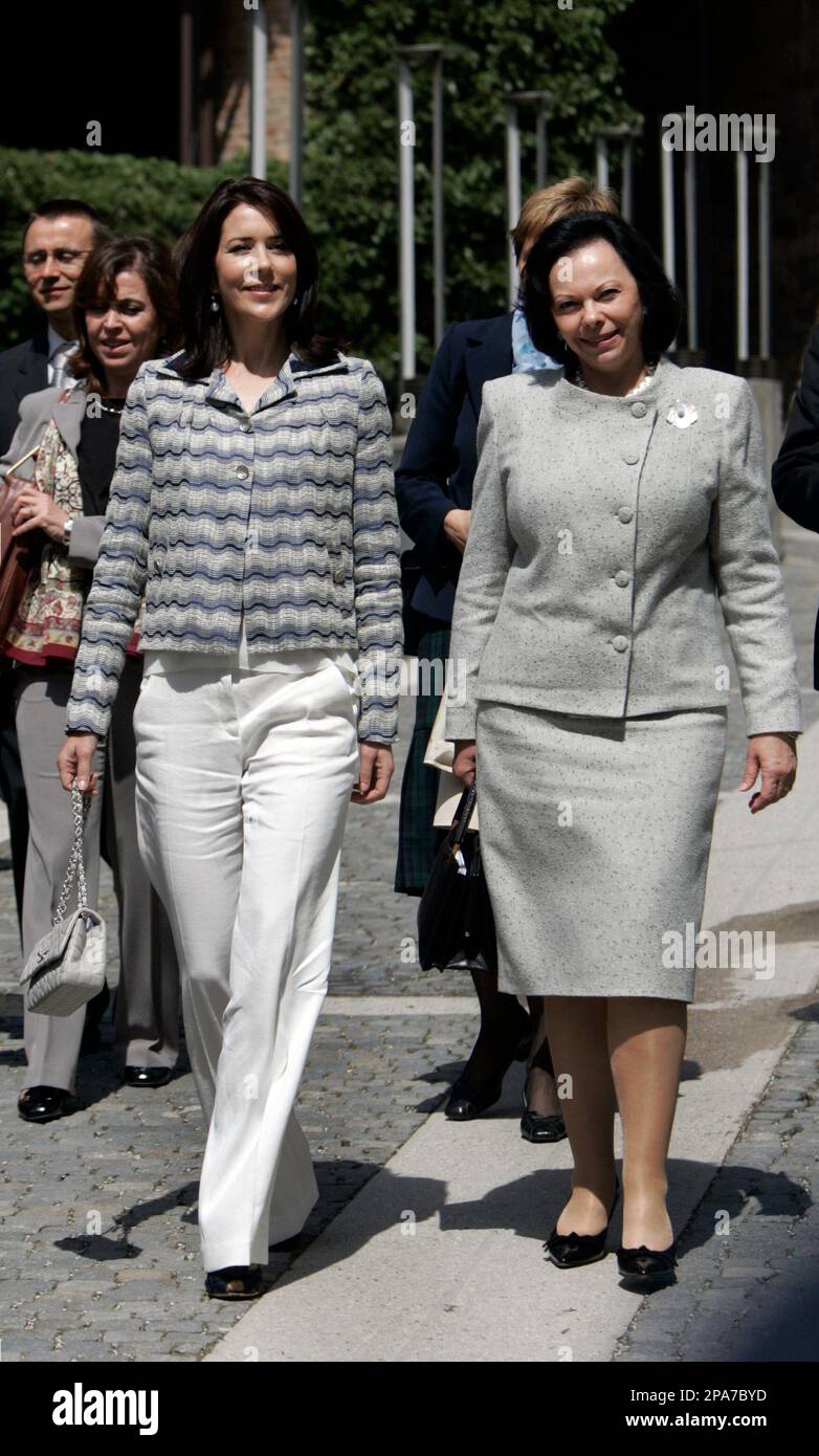 Crown Princess Mary of Denmark, left, and Slovenia's first lady Barbara ...