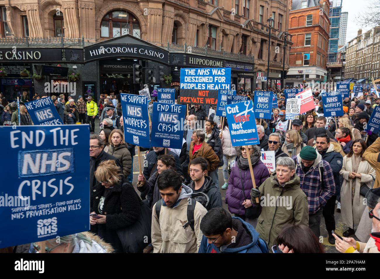 London/UK 11 MAR 2023. Thousands of NHS workers marched through central ...