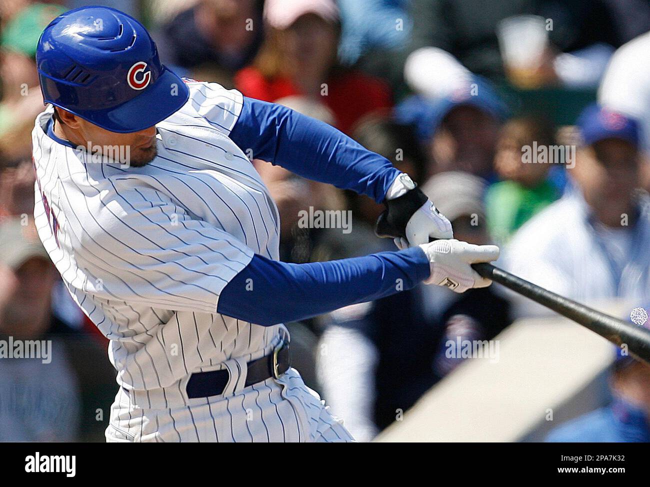 Chicago Cubs' Ryan Theriot hits a single against Pittsburgh Pirates ...