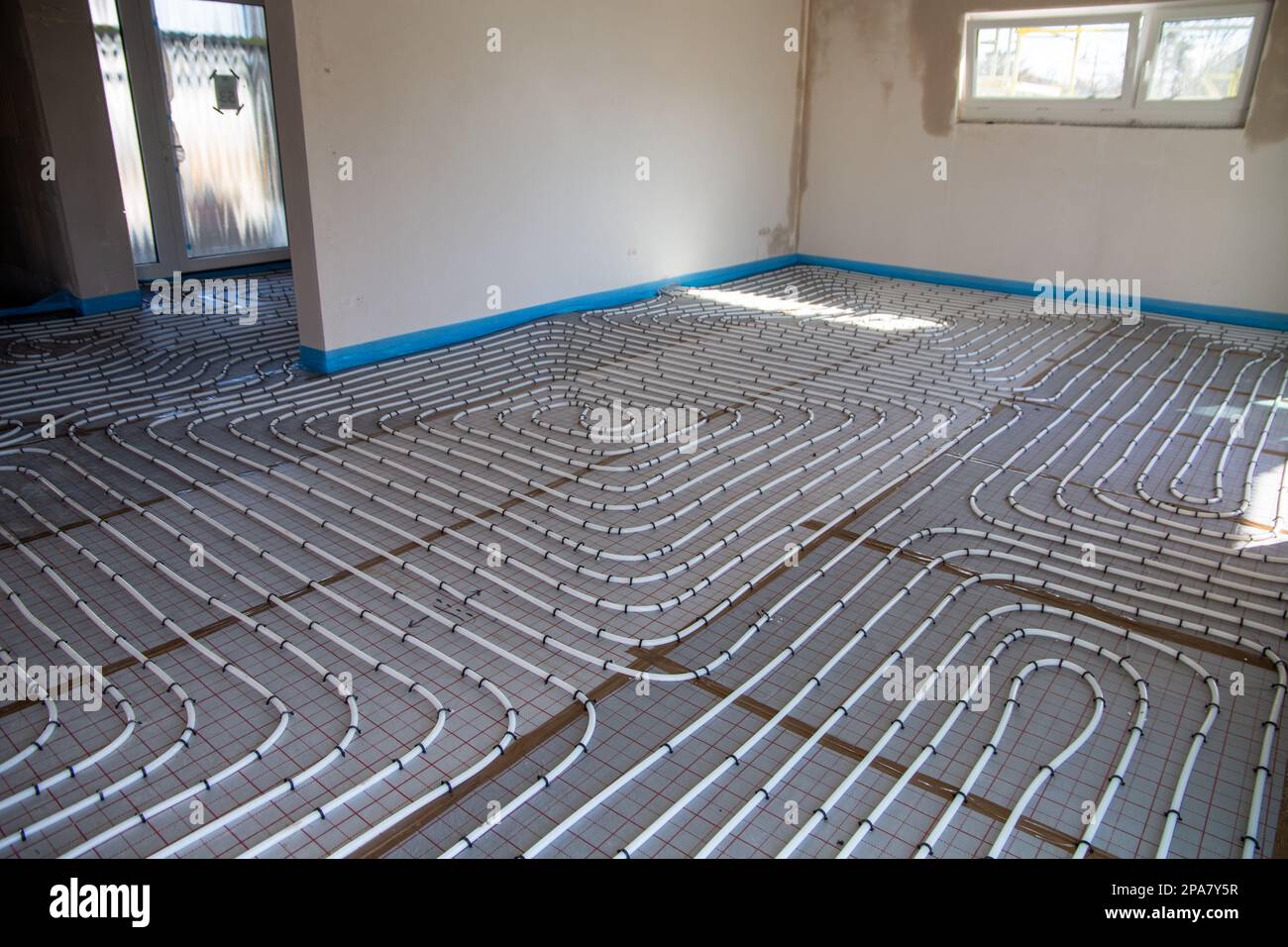Underfloor heating in a new building Stock Photo - Alamy