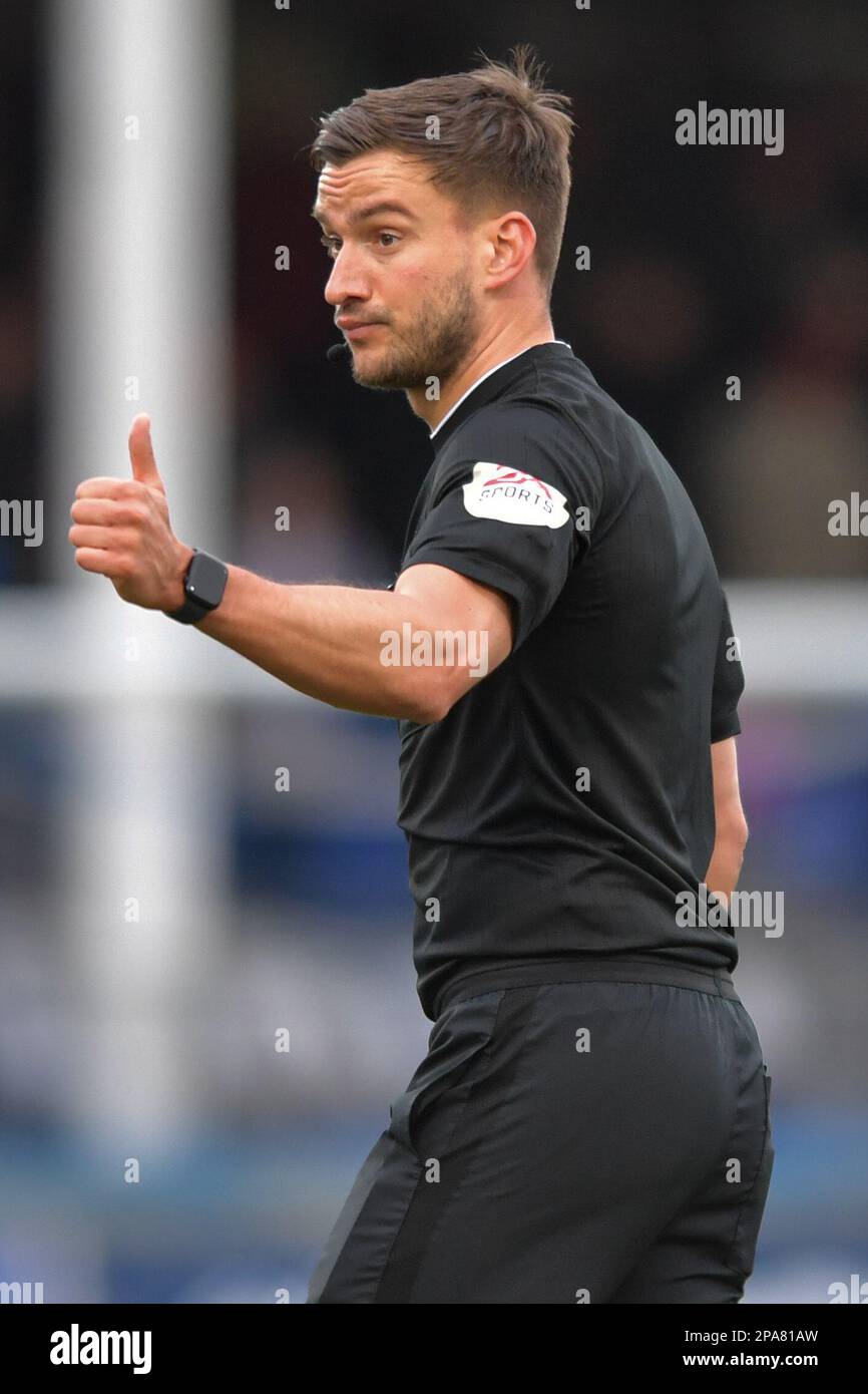 Match Referee Thomas Kirk during the Sky Bet League 2 match between ...