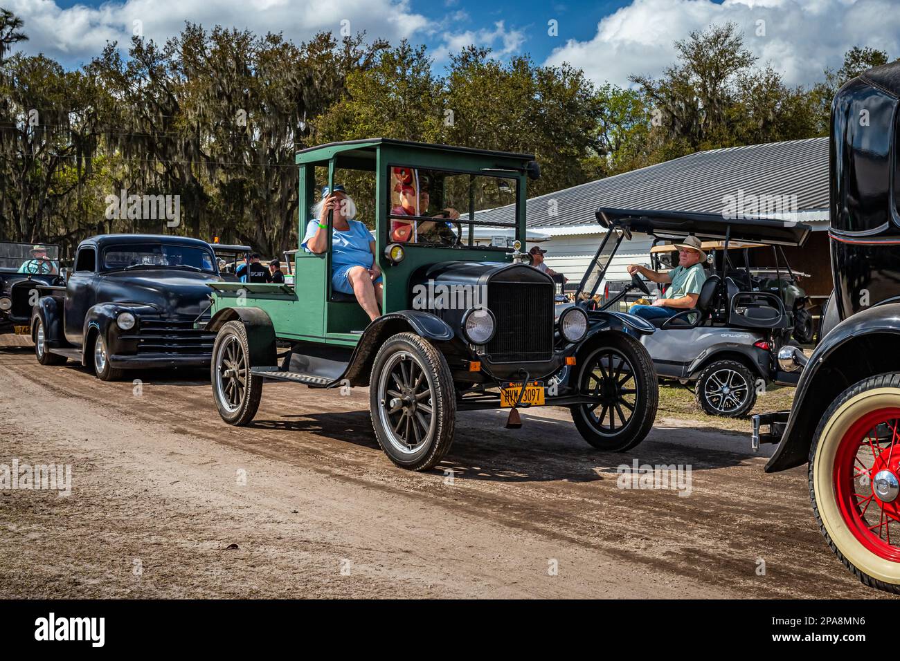 Model tt truck hi-res stock photography and images - Alamy