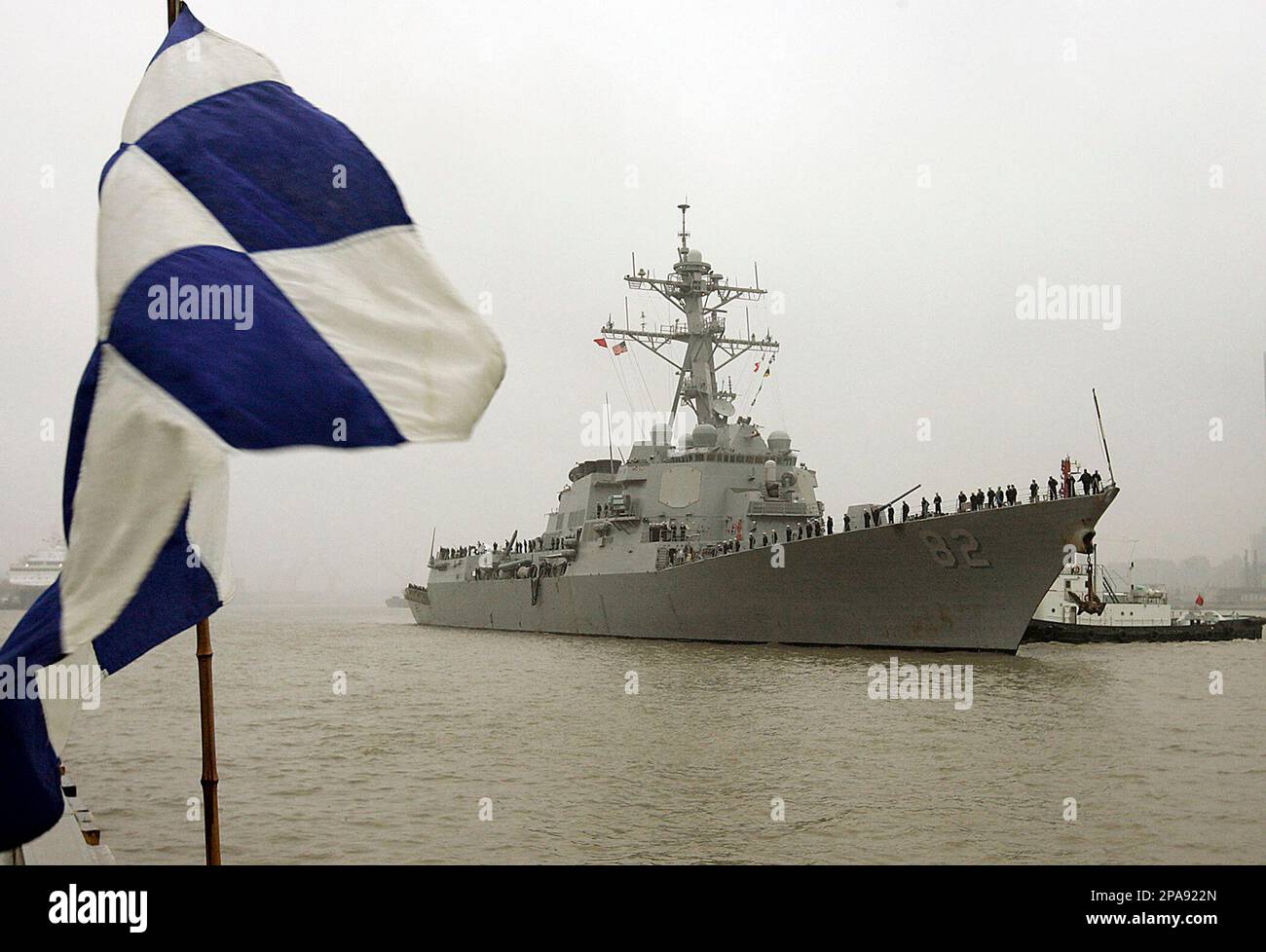 Guided missile destroyer USS Lassen arrives Tuesday, April 8, 2008 at ...