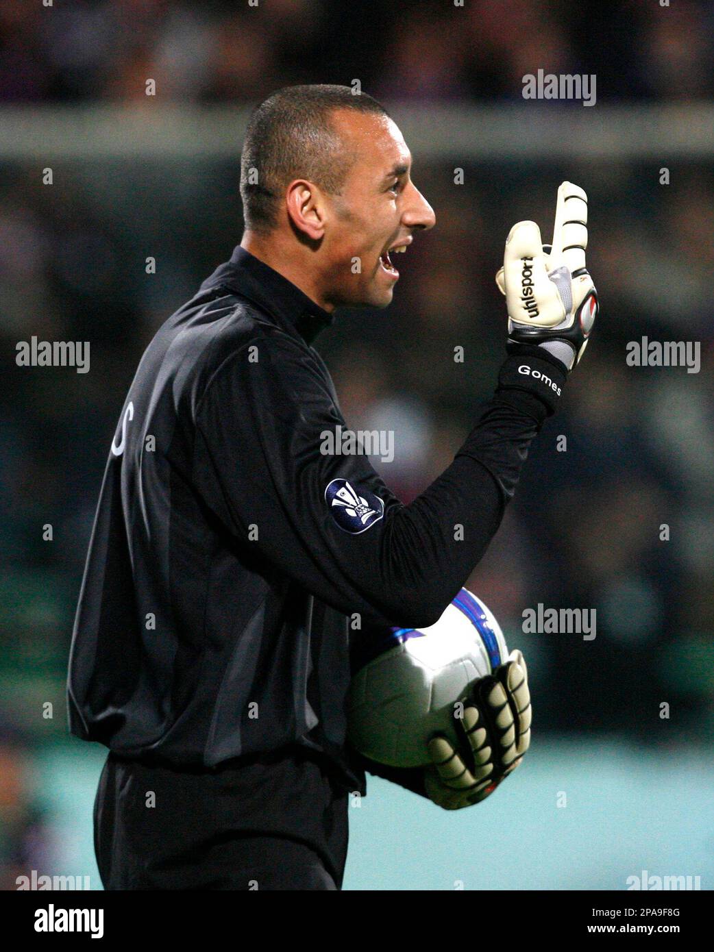 Psv Eindhoven goalkeeper Heurelho da Silva Gomes of Brazil reacts ...