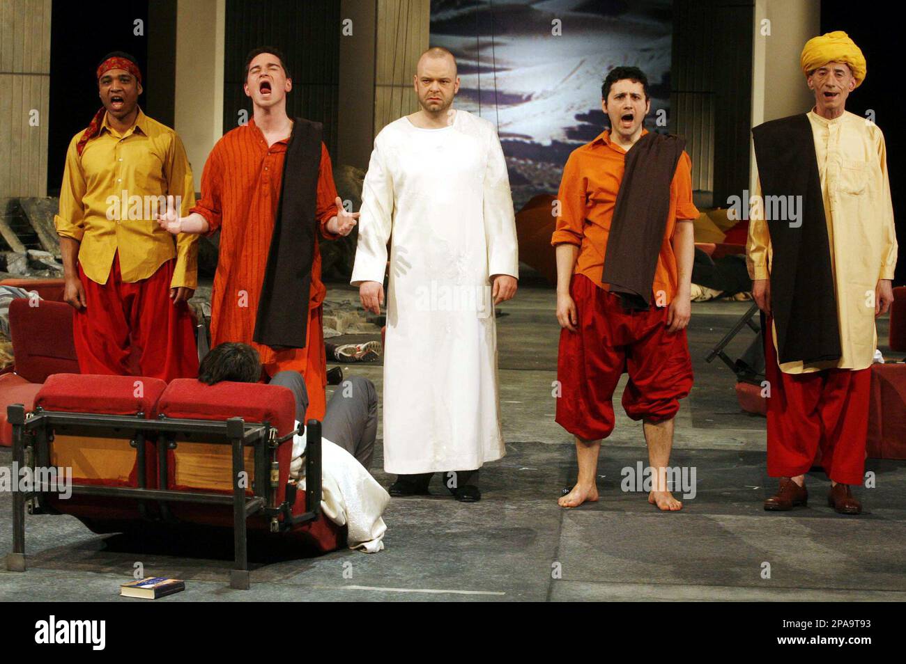 ** FILE ** Main actor Robert Gallinowski as Gibril Farishta, center ...