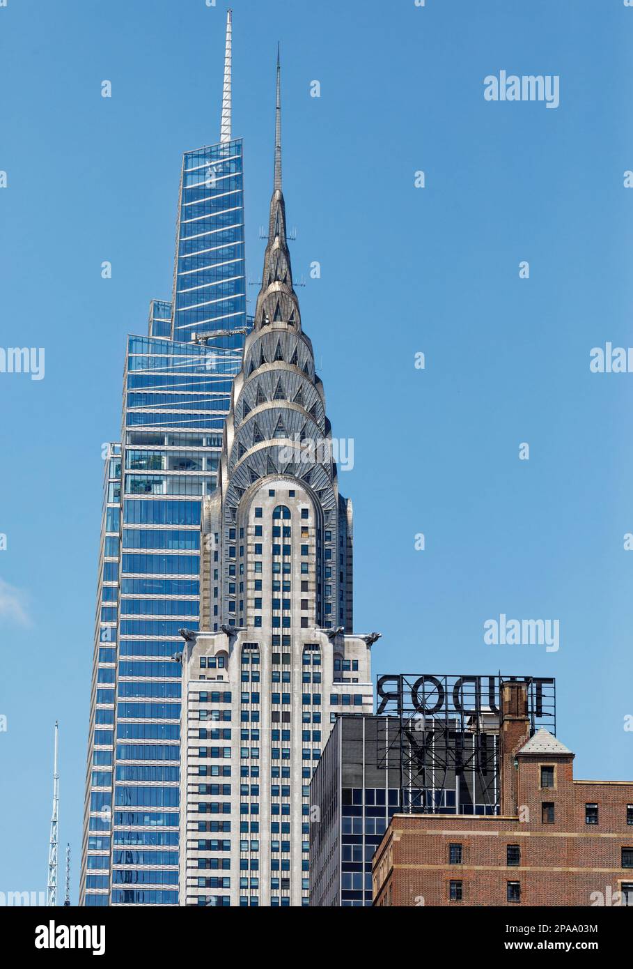 Chrysler Building shares the sky with new neighbor, One Vanderbilt ...