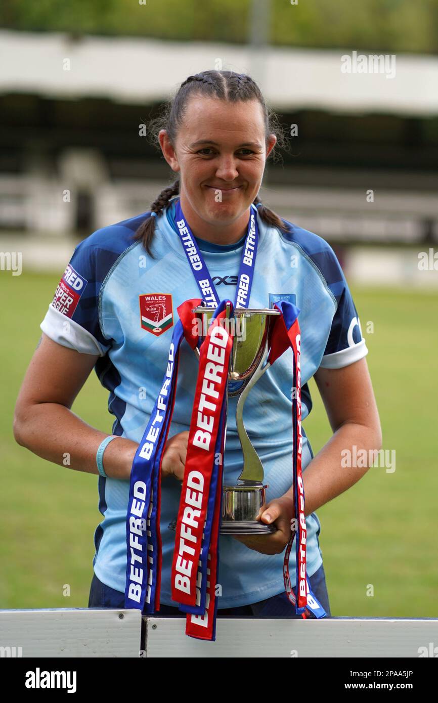 Charlie Mundy, welsh rugby player Stock Photo - Alamy Charlie Mundy, welsh rugby player Stock Photo - Alamy
