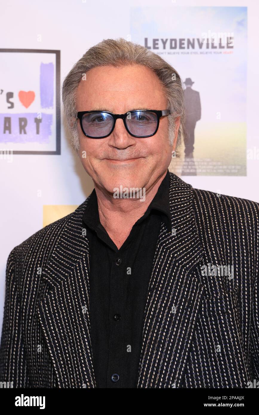 Suzanne Ringle's Instagram, Twitter & Facebook on IDCrawl