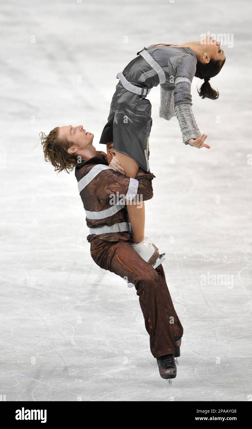 France's Nathalie Pechalat and Fabian Bourzat perform their Free Dance ...