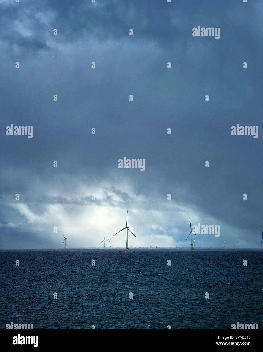 Offshore wind substation hi-res stock photography and images - Alamy