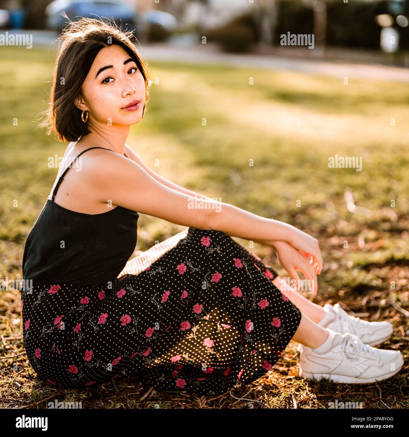 Legs woman in short skirt hi-res stock photography and images - Alamy