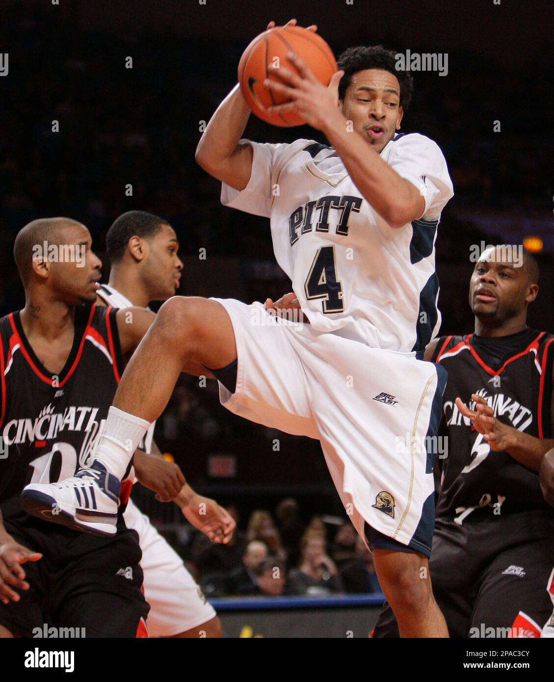Pittsburgh's Ronald Ramon, center, pulls down a rebound against ...