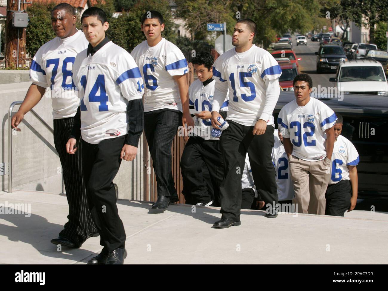 Students from Los Angeles High School arrive for the funeral of their ...