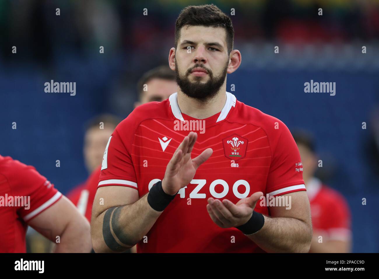 Rhys davies rugby hi-res stock photography and images - Alamy