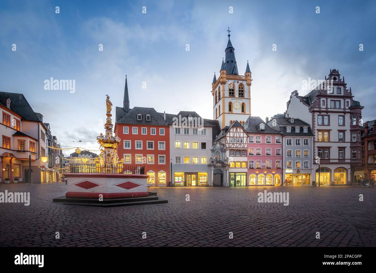 Hauptmarkt Square with Saint Peter Fountain (Petrusbrunnen) and Saint ...