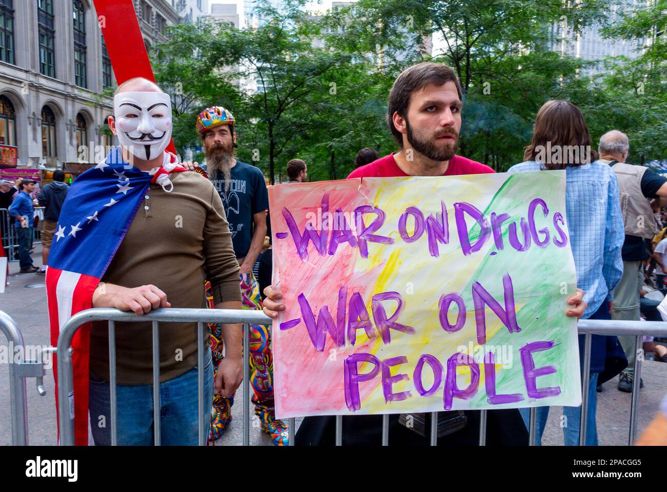 Anti capitalism signs hi-res stock photography and images - Alamy