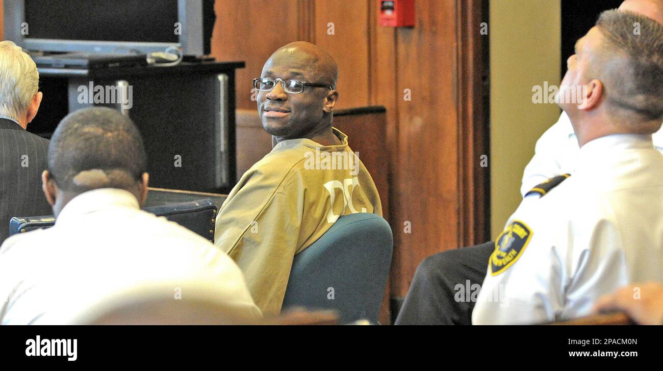 Che Sosa looks back as he waits for his trial to resume Friday, March ...