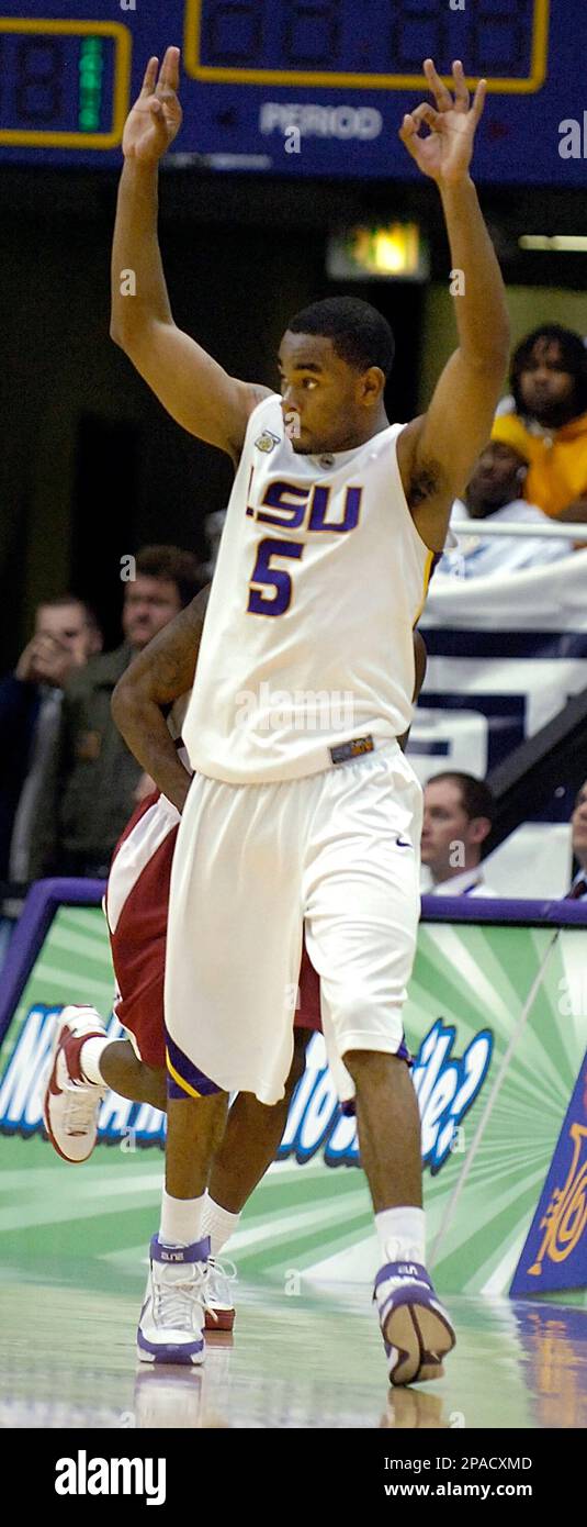 LSU's Marcus Thornton (5) reacts to making a 3-point shot in the final ...