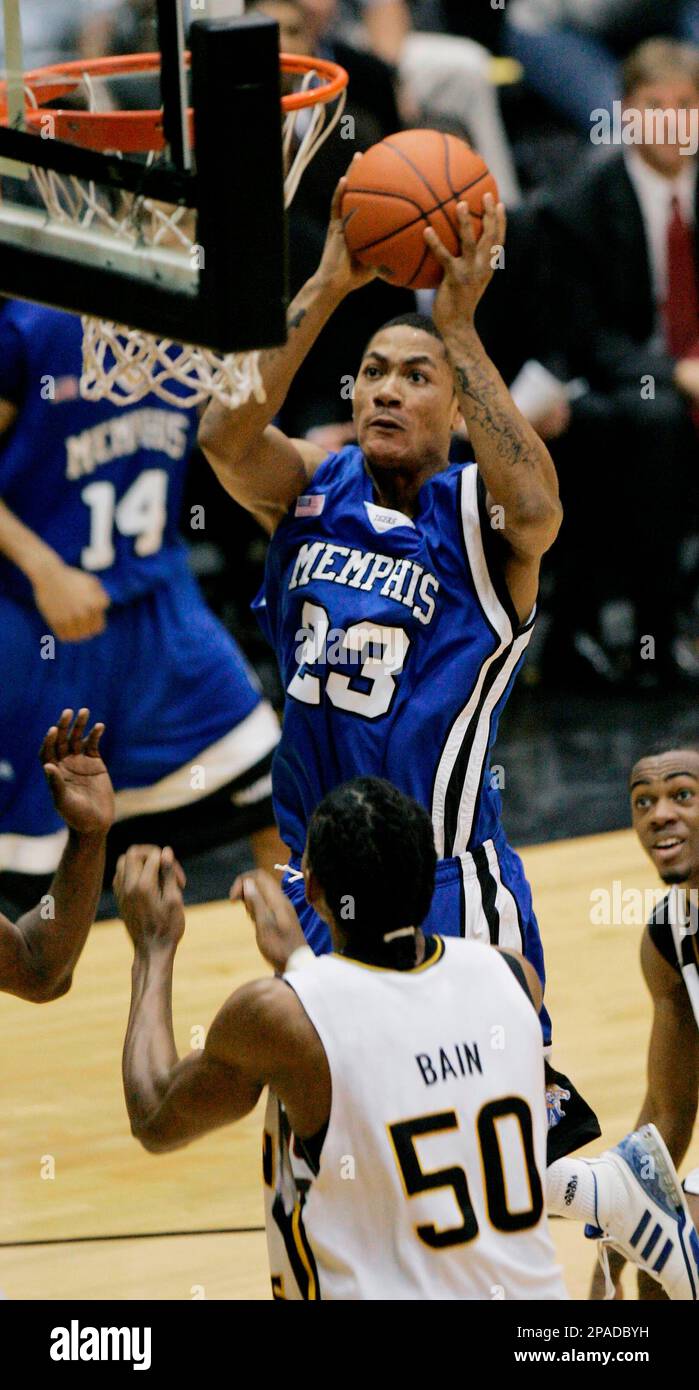 Derrick Rose In College