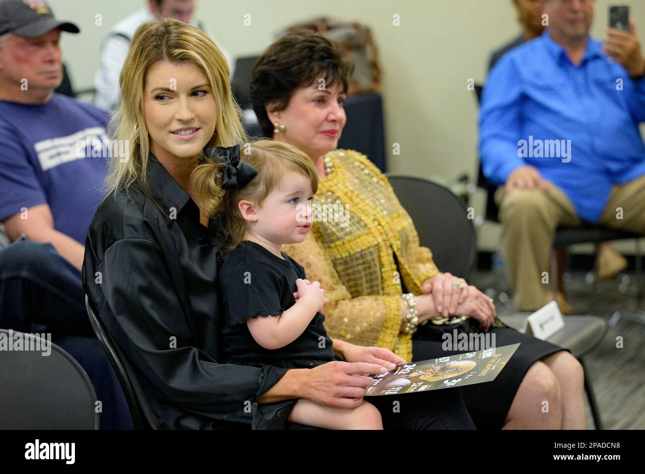 Derek And Heather Carr
