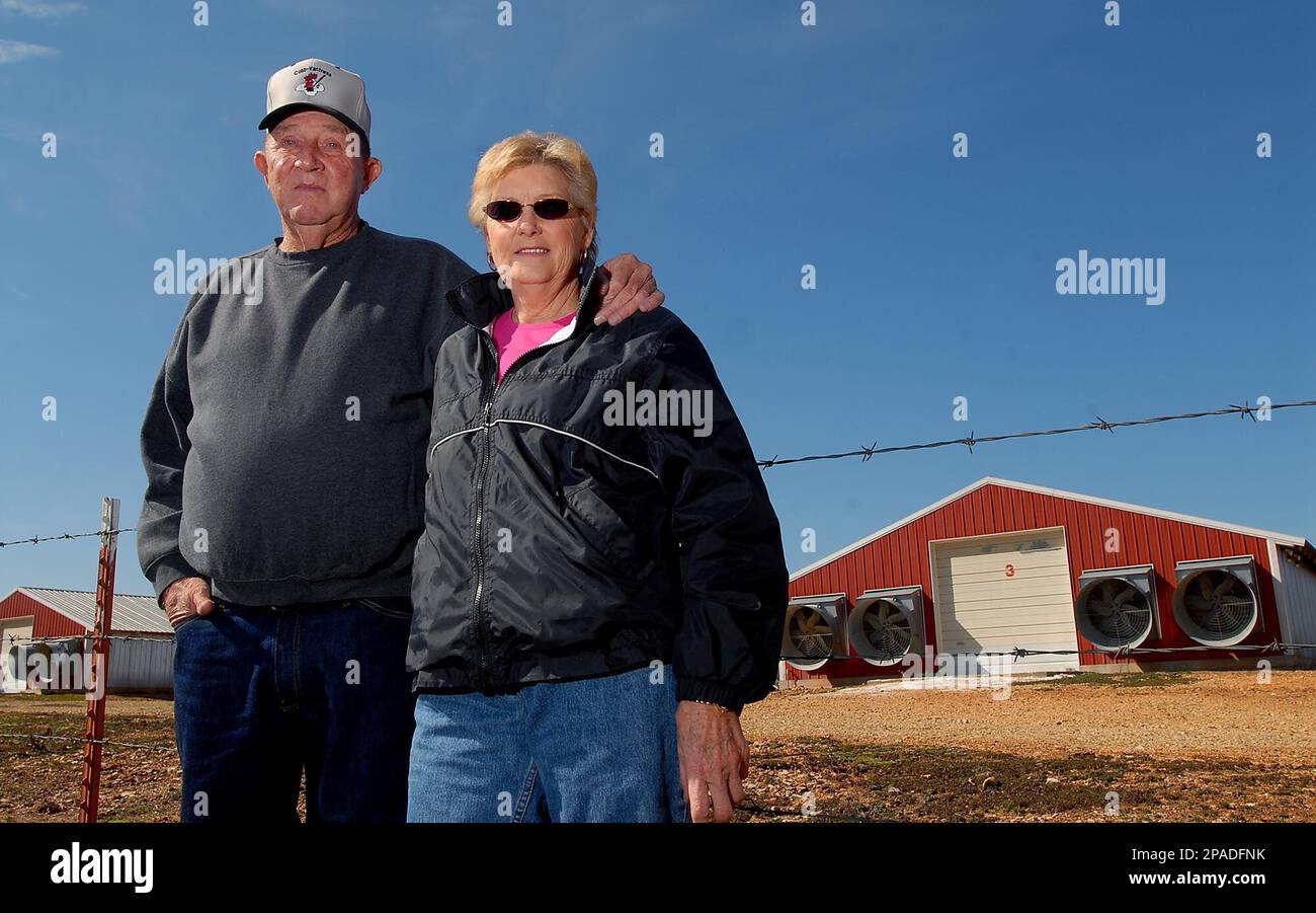 **ADVANCE FOR MONDAY, MARCH 3**.---Bill Anderson and his wife Betty ...
