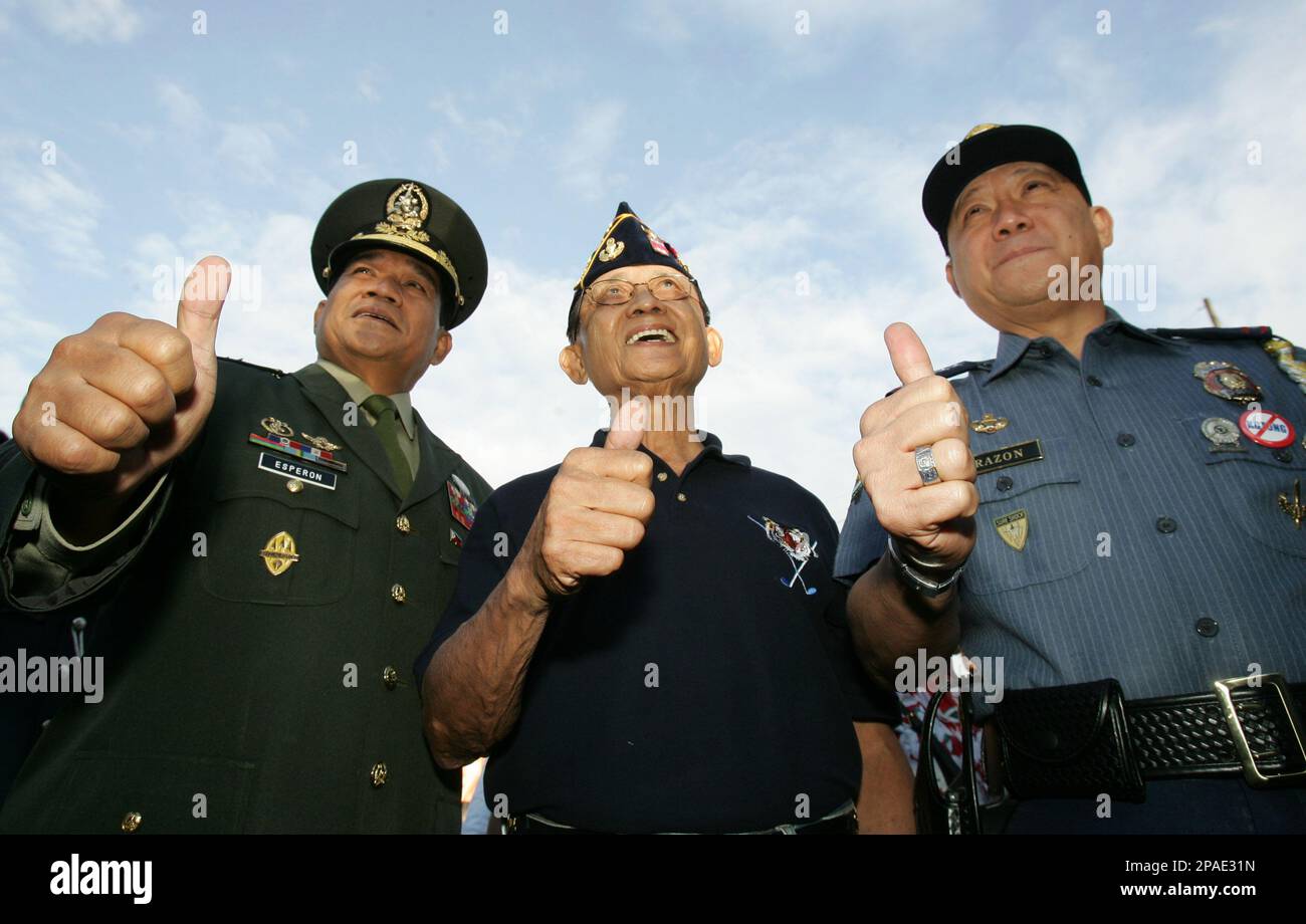 From left, Philippine Armed Forces Chief Gen. Hermogenes Esperon Jr ...