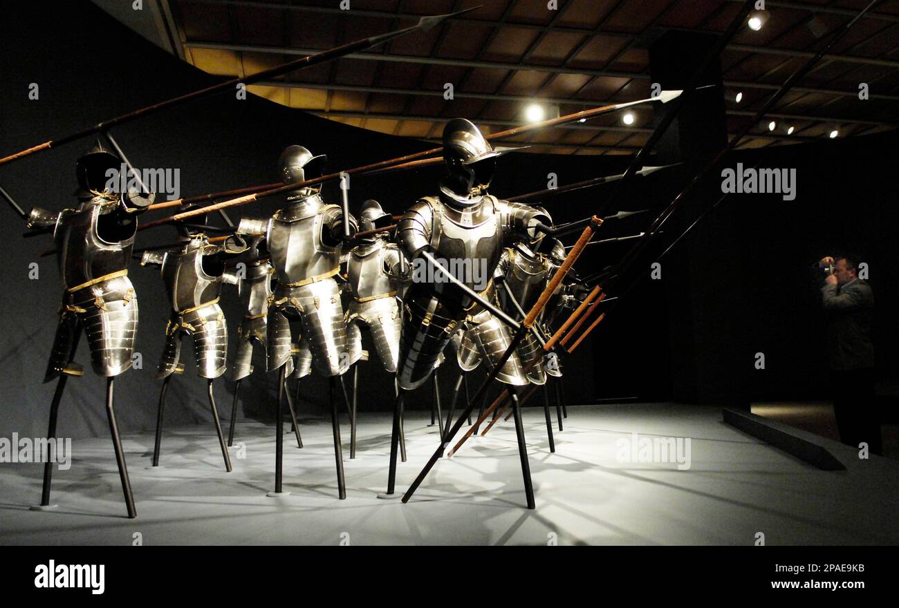 Zenon Domanski takes a photograph of infantry in half-armor from 1578 ...