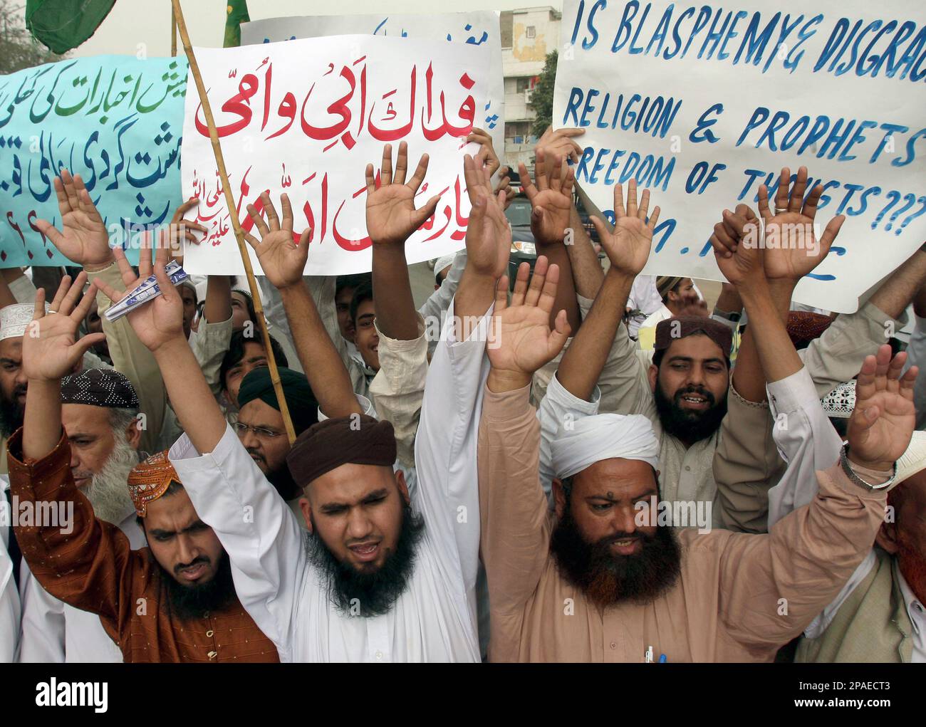 Activists Of Pakistans Religious Party Jamiat Ulema Pakistan Hold A