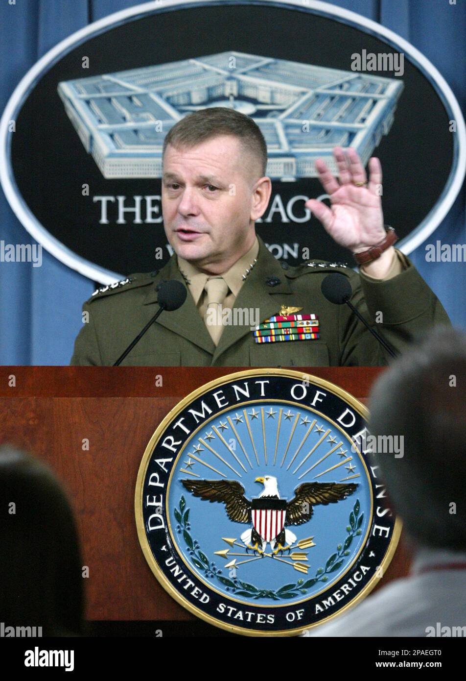 Joint Chiefs Vice Chairman Gen. James Cartwright gestures during news ...