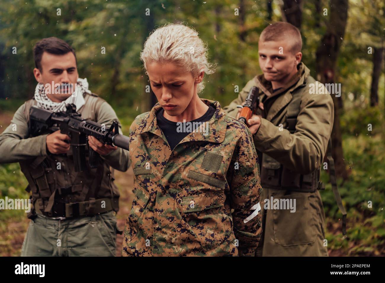 Terrorists was capture alive woman soldier and interrogation her on ...