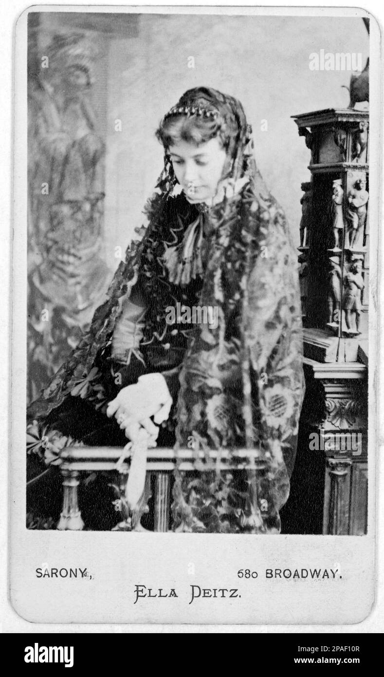 1875 ca : The american dramatic theatre actress ELLA DIETZ , portrait ...