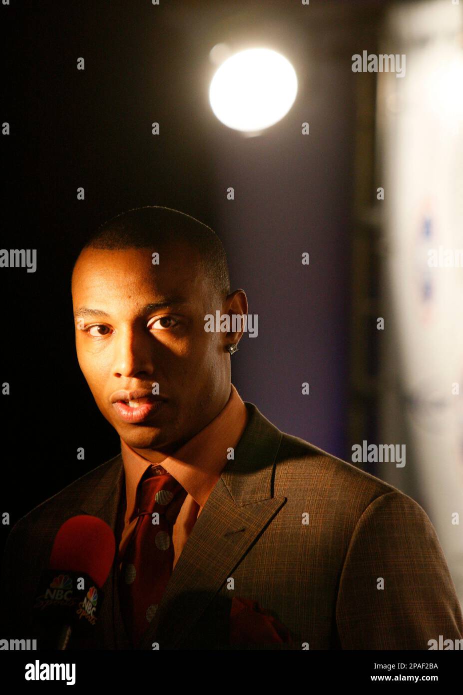 Celebrity Caron Butler arrives at NBA Players Association All-Star Gala ...