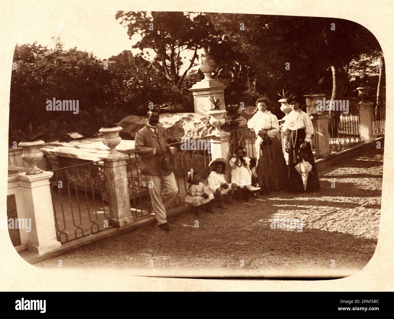18906 ca , Isola di CAPRERA , Italy : The tombs of italian patriot ...