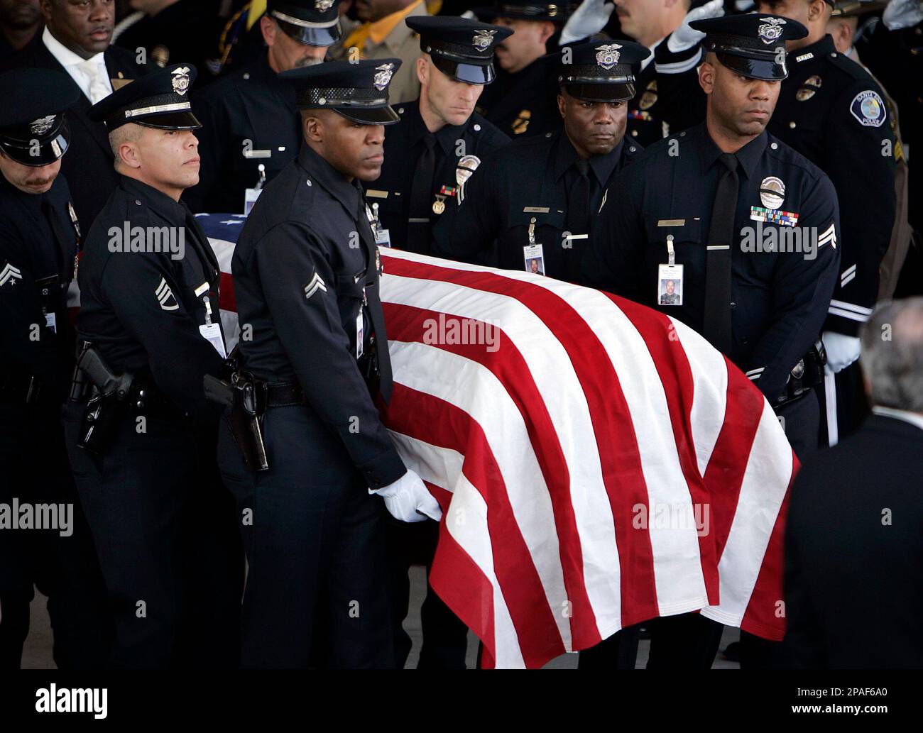 Funeral for Los Angeles Police Department SWAT officer Randal Simmons ...