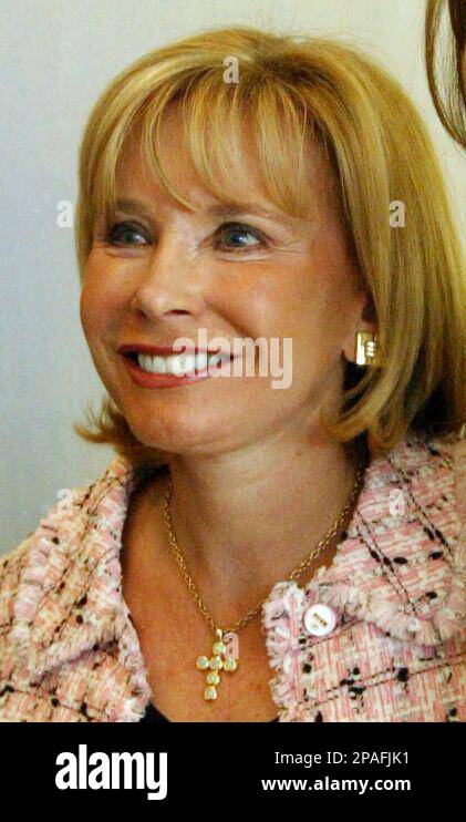 Sharon Bush poses at the United Nations in this April 20, 2004 file ...